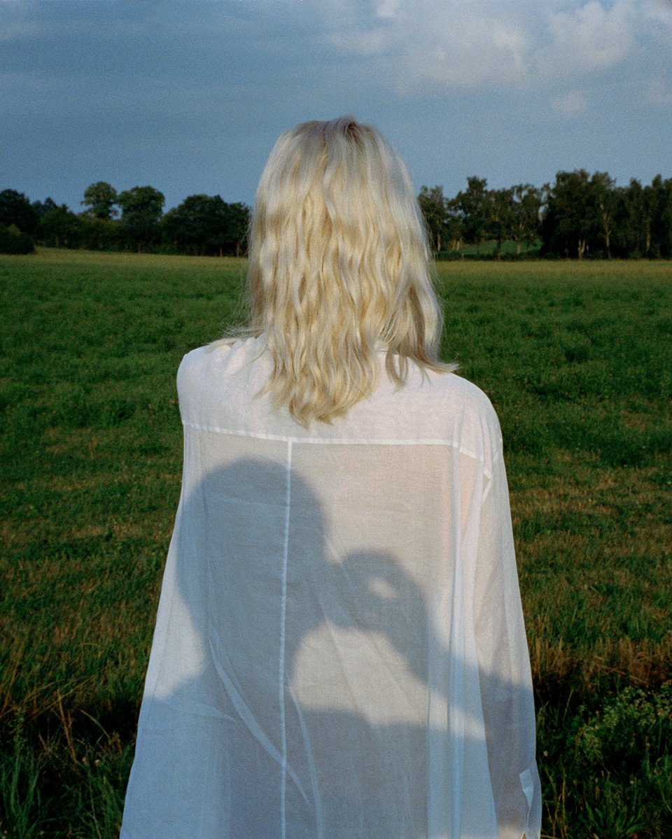 THE SUMMER PROJECT DOCUMENTED BY LARISSA HOFMANN