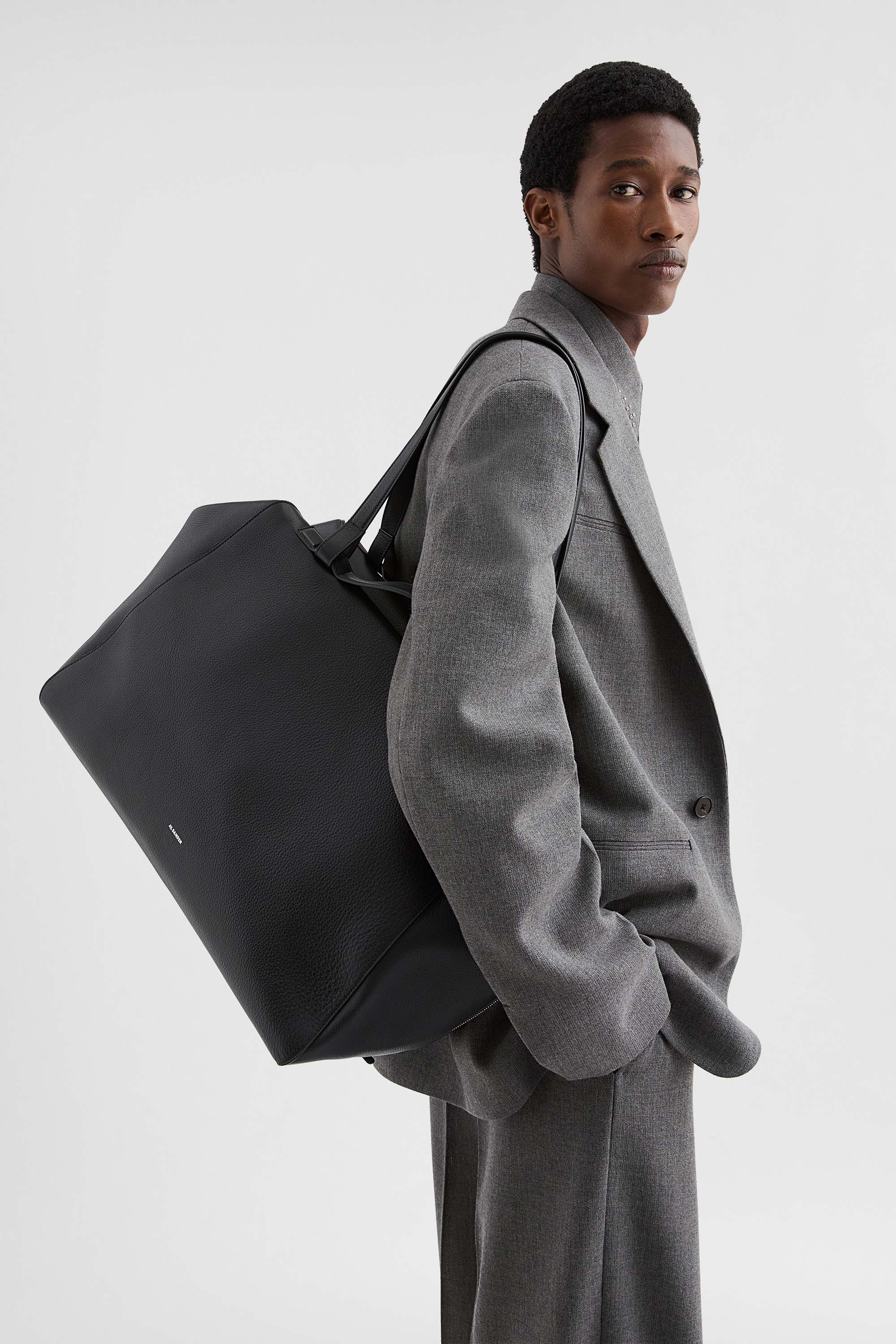 Nelson Grand Modèle Homme | Jil Sander Boutique en Ligne Officielle